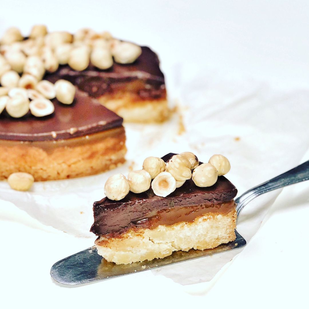 Nutsman představuje: Recept na zdravý TWIX dort bez cukru - Pečení